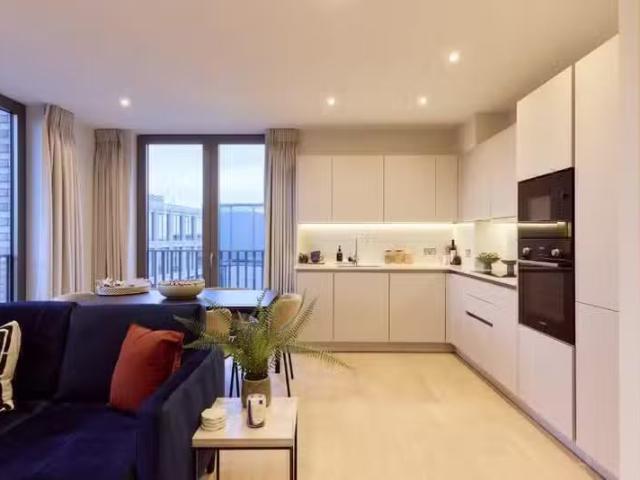 2 bedroom flat for rent in Union Walk, Edinburgh, EH3