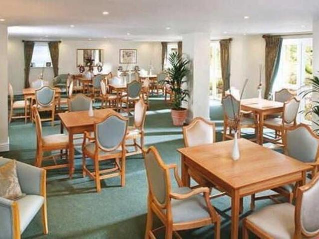 2 bedroom flat for rent in Union Place, Worthing, BN11 1AH, BN11