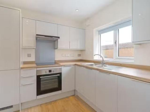 2 bedroom flat for rent in Union Street, Stratford upon Avon.