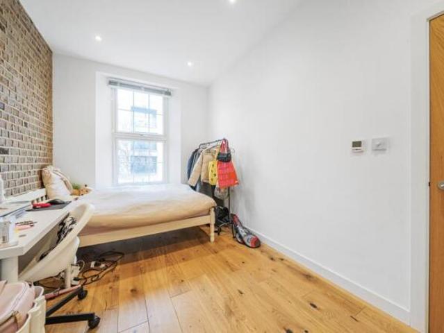 2 bedroom flat for rent in Upper Tachbrook Street, Victoria, London, SW1V