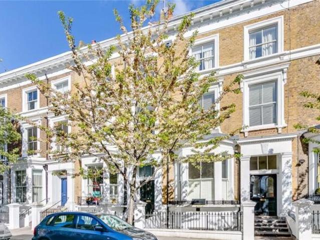 2 bedroom flat for rent in Upper Addison Gardens, Holland Park, W14