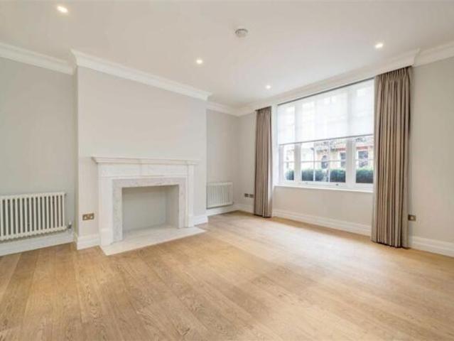 2 bedroom flat for rent in Upper Berkeley Street, Marylebone, W1H