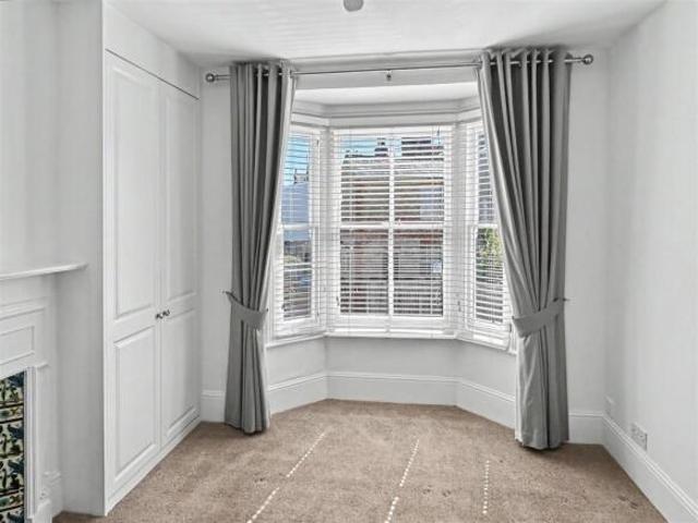 2 bedroom flat for rent in Upper Bridge Road, Chelmsford, CM2