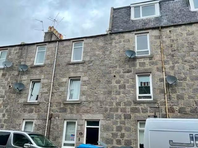 2 bedroom flat for rent in Urquhart Road, Aberdeen, AB24