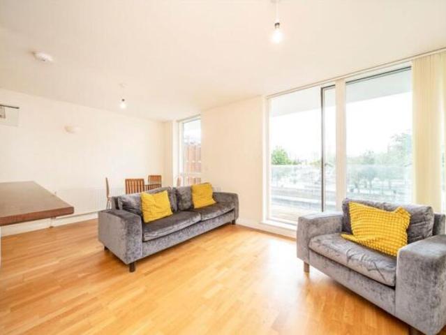 2 bedroom flat for rent in Ursula Gould Way, Poplar, E14