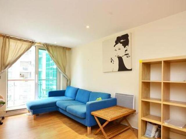 2 Bedroom Flat For Rent In Vauxhall, London