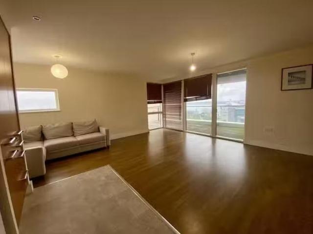 2 bedroom flat for rent in Vega House, Celestia, Cardiff, CF10