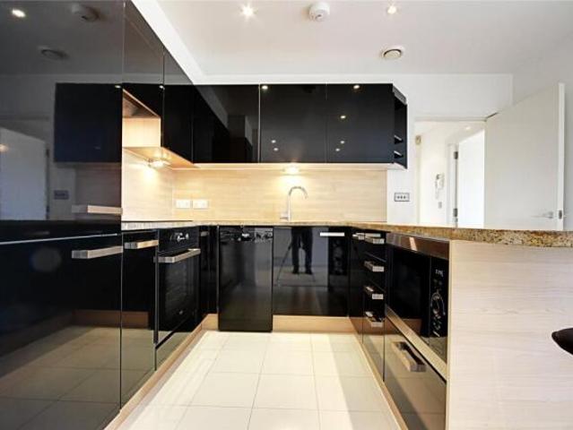 2 bedroom flat for rent in Velocity Way, Enfield, EN3