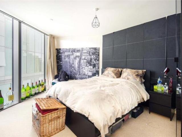 2 bedroom flat for rent in Vertex Tower, 3 Harmony Place, Deptford, London, SE8