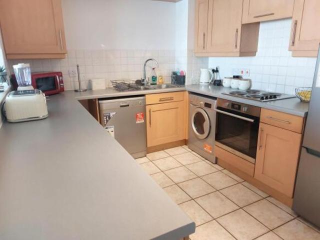 2 bedroom flat for rent in Vespasian Road, SOUTHAMPTON, SO18