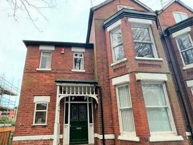 2 bedroom flat for rent in Vincent Avenue Chorlton M21