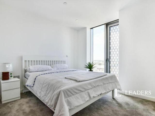 2 bedroom flat for rent in Viadux, 42 Great Bridgewater Street, M1