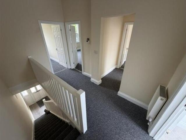 2 bedroom flat for rent in Victoria Avenue, Southend on Sea, Essex, SS2