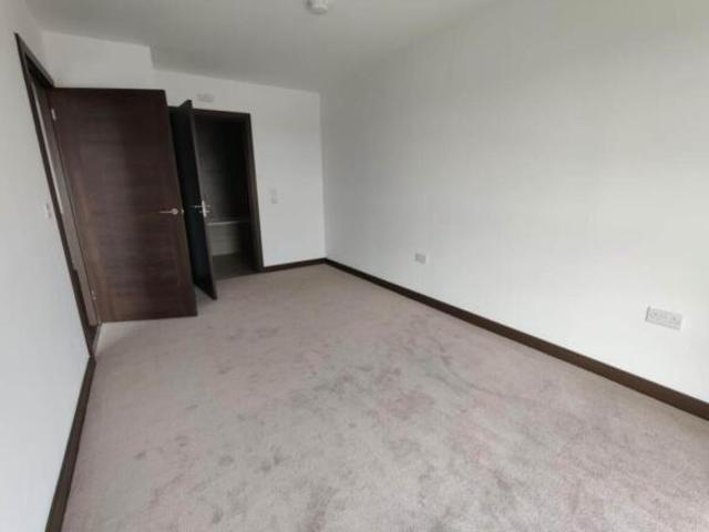 2 bedroom flat for rent in Victoria Central, Victoria Avenue, SS2