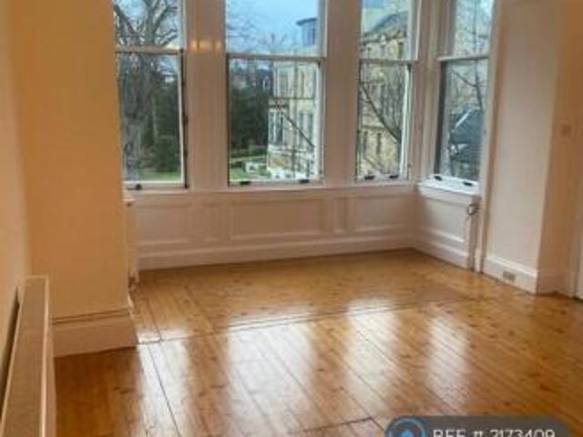 2 bedroom flat for rent in Victoria Circus, Glasgow, G12