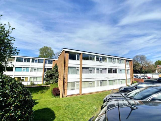2 bedroom flat for rent in Victoria Court, Leicester, Leicestershire, LE2