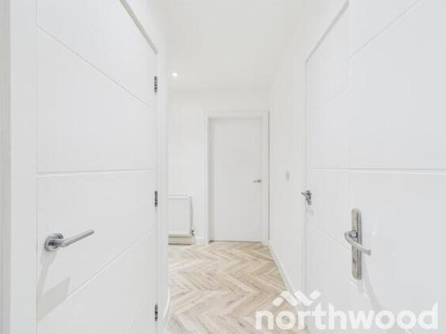 2 bedroom flat for rent in Victoria Crescent, Ashford, TN23