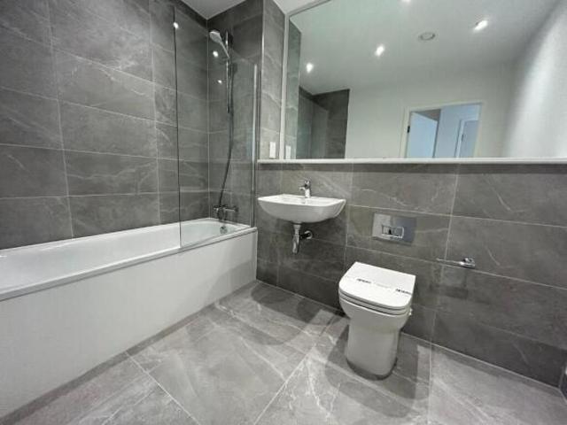 2 bedroom flat for rent in Victoria House, 250 Great Ancoats Street, M4