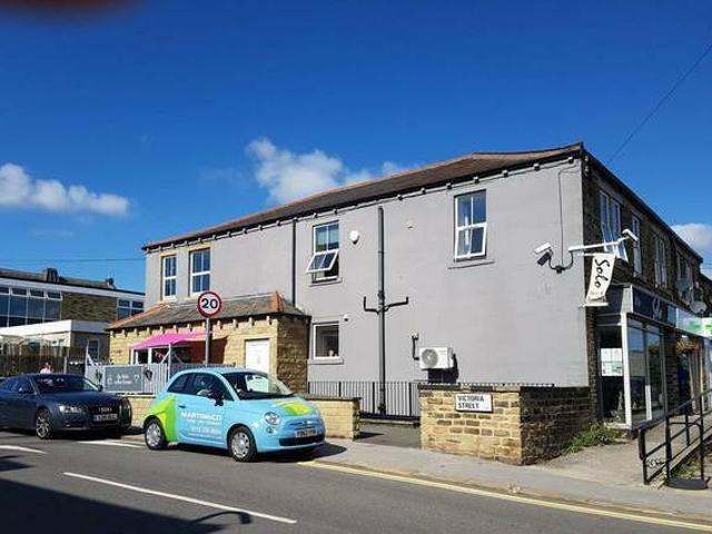 2 bedroom flat for rent in Victoria Street Calverley Leeds LS28