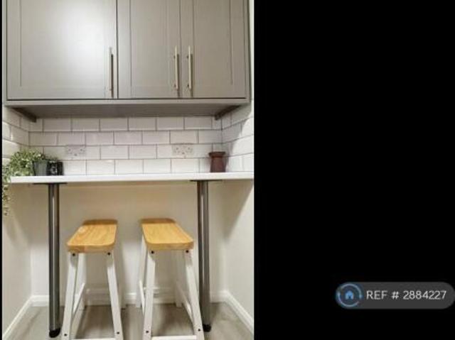 2 bedroom flat for rent in Victoria Street, Bristol, BS1