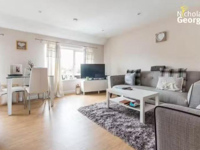 2 bedroom flat for rent in Vicarage Road, Kings Heath, B14 7NH.