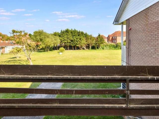 2 bedroom flat for rent in Viking Way, Eastbourne, BN23