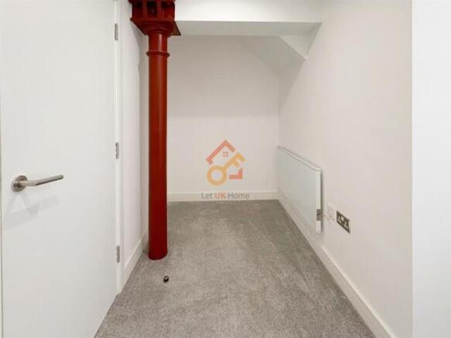 2 bedroom flat for rent in Vittoria Street, Birmingham, B1