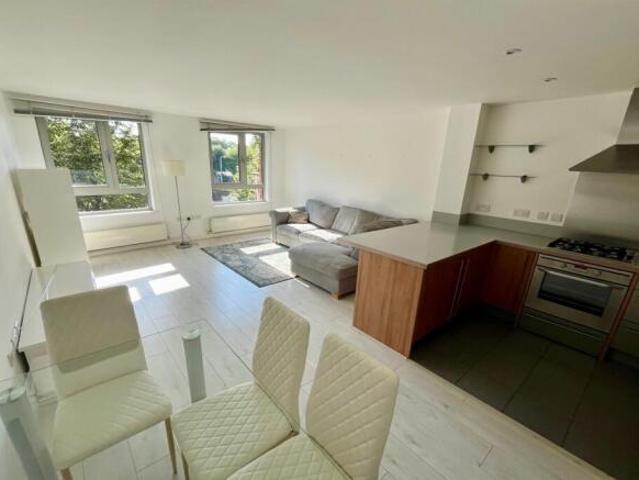 2 bedroom flat for rent in Vizion7, London N7 Energy Rating B, N7