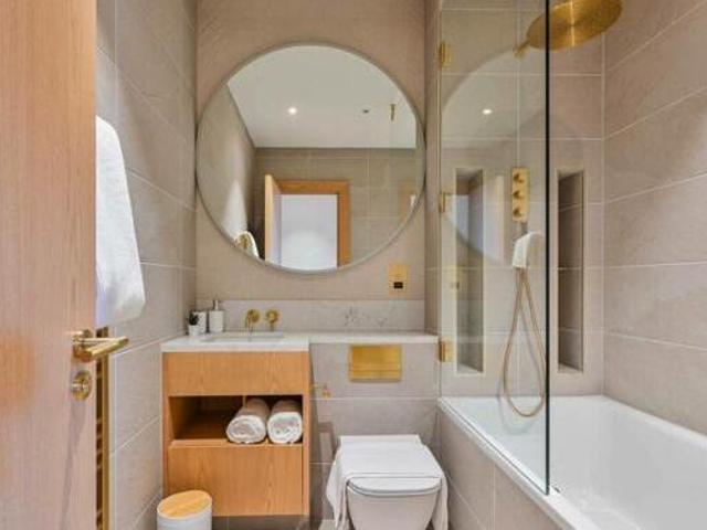 2 Bedroom Flat For Rent In W1, Baker Street