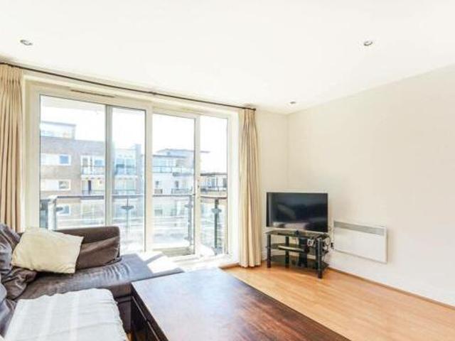 2 Bedroom Flat For Rent In Wandsworth, London