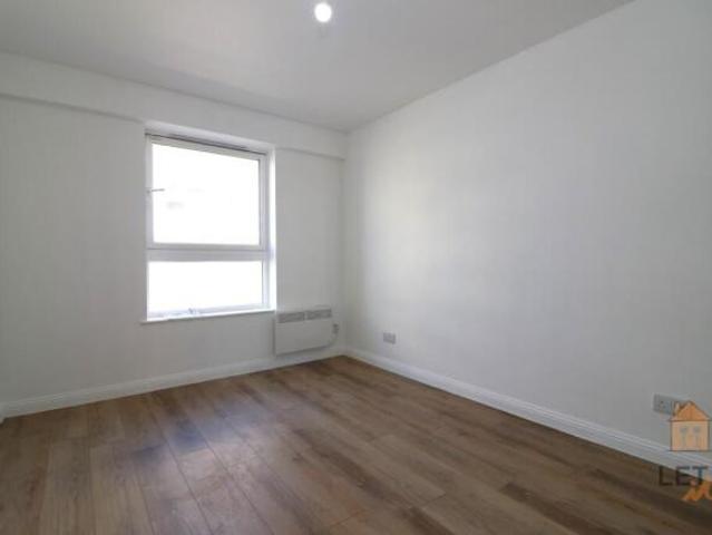 2 bedroom flat for rent in Wallace Street, City Centre, Glasgow, G5
