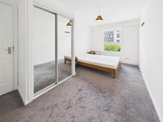2 bedroom flat for rent in Wallace Street, Glasgow, G5
