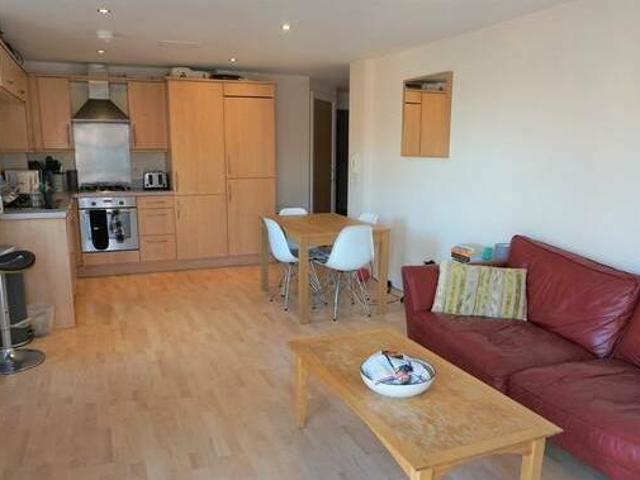2 bedroom flat for rent in Waterfront Plaza Station Street The City Nottingham NG2 3BH NG2