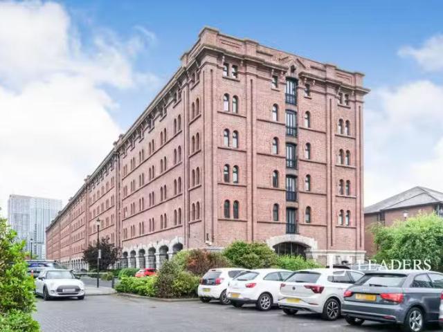 2 bedroom flat for rent in Waterloo Warehouse, Waterloo Road, L3