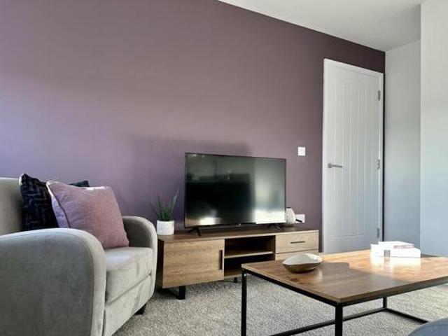 2 Bedroom Flat For Rent In Waterloo, Liverpool