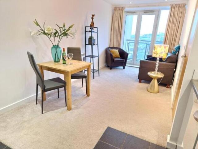 2 bedroom flat for rent in Waterloo Square, Newcastle Upon Tyne, NE1