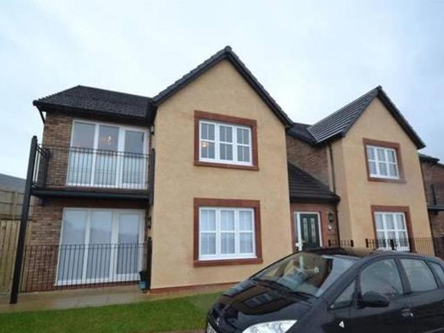 2 bedroom flat for rent in Waters Edge Close Whitehaven Cumbria CA28