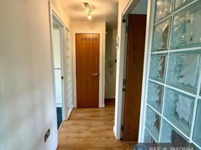 2 bedroom flat for rent in Waterside Place, Glasgow, G5