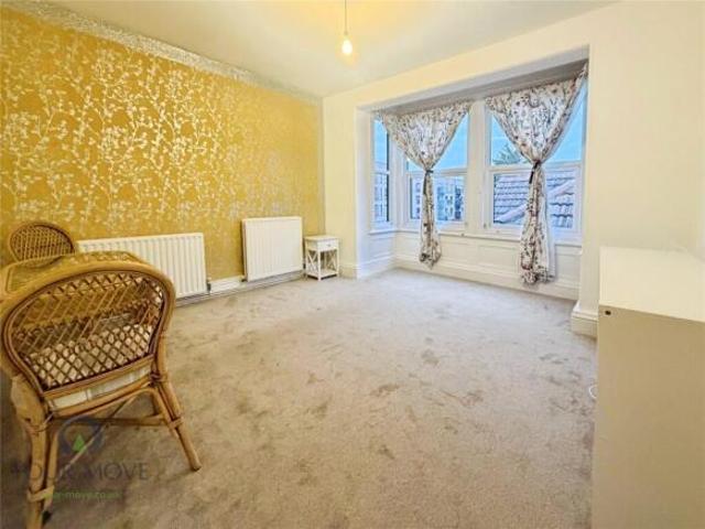 2 bedroom flat for rent in Watling Street, Bexleyheath, Kent, DA6