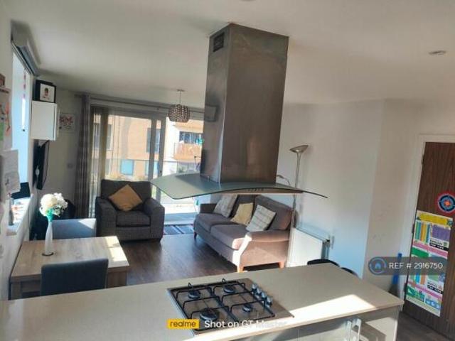 2 bedroom flat for rent in Watson Heights, Chelmsford, CM1