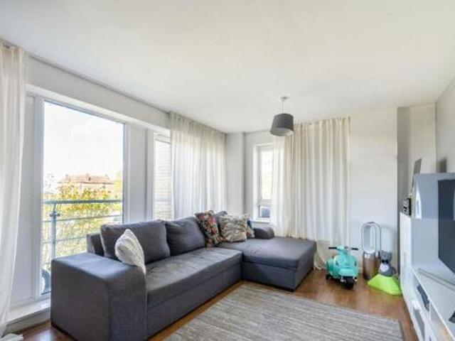 2 Bedroom Flat For Rent In Wembley Park, Wembley