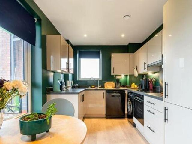 2 Bedroom Flat For Rent In Wembley Park, Wembley