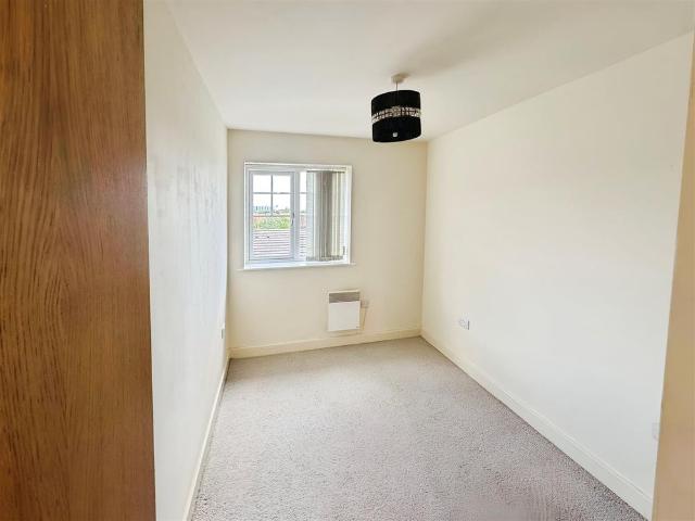 2 Bedroom Flat for rent in Weald House, Birch Close,Huntington,YORK
