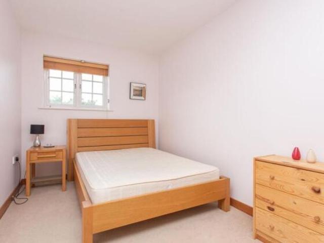 2 bedroom flat for rent in Weir Court, Barton Mill Road, Canterbury, Kent, CT1