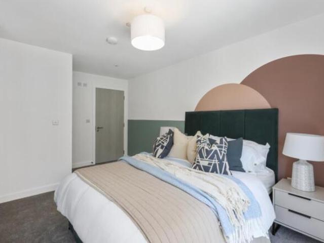 2 bedroom flat for rent in Wellesbourne Preston Park BN1