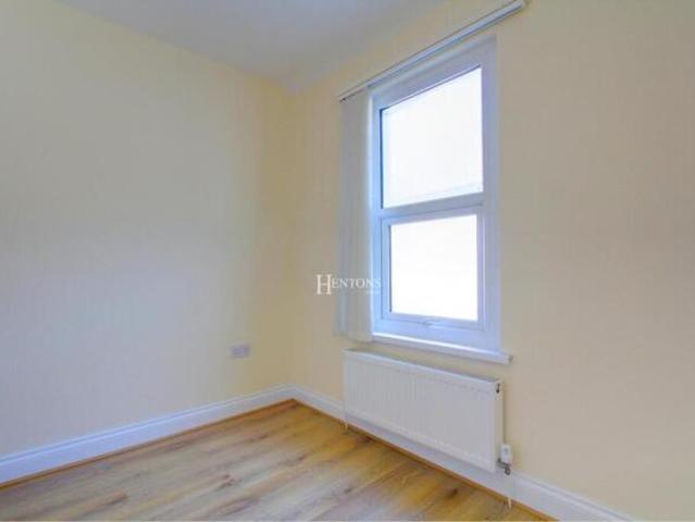 2 bedroom flat for rent in Wellfield Road, Roath Park, Cardiff, CF24