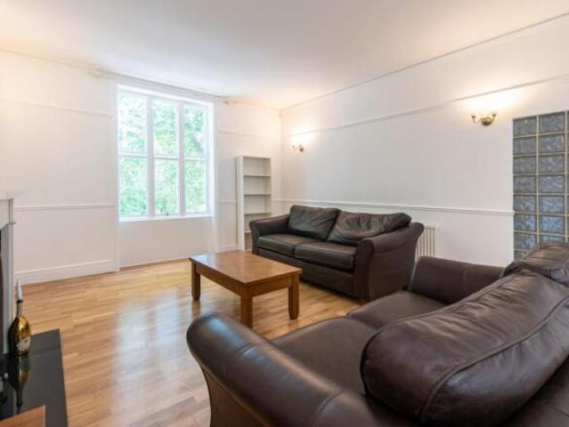 2 bedroom flat for rent in Wellington Circus, Nottingham, NG1