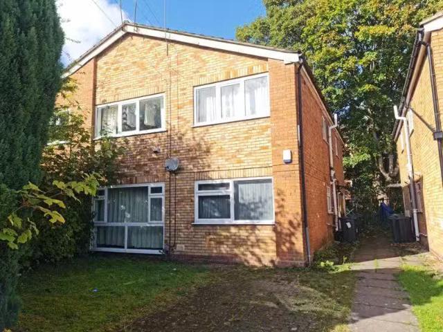 2 bedroom flat for rent in Wellman Croft, Selly Oak, Birmingha.