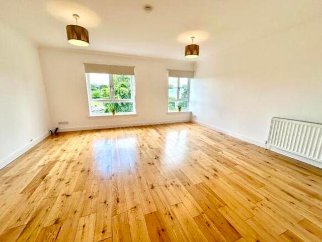2 bedroom flat for rent in Wellshot Road, Tollcross, Glasgow, G32