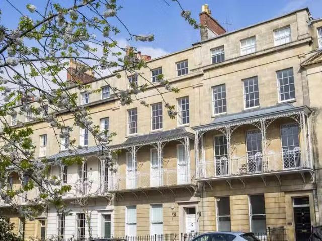 2 bedroom flat for rent in West Mall, Clifton, BS8